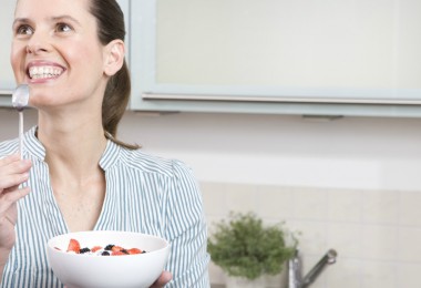 Milk and yogurt may increase vitamin B12 intake - Yogurt in Nutrition